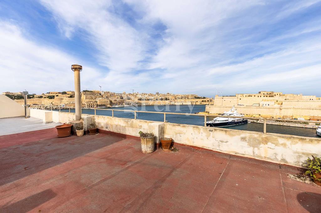 Senglea (Isla) Furnished Apartment (FA700252) (PERRY)